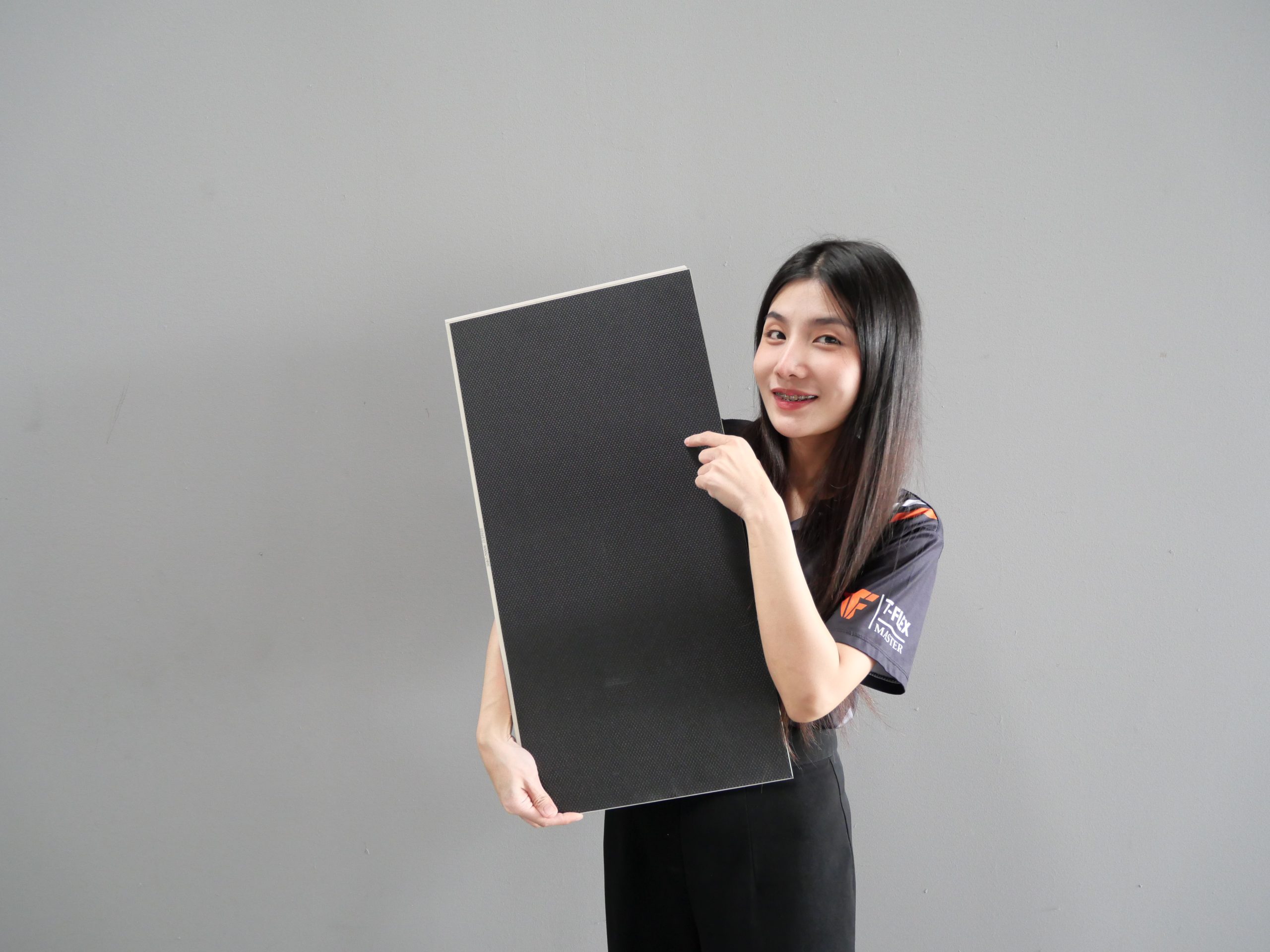 กระเบื้องยางปูพื้น ที่รองโฟม IXPE มีประโยชน์อะไรบ้าง ? ️